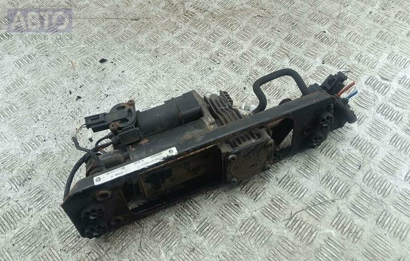 Компрессор пневмоподвески BMW 5 E60/E61 (2003-2010)