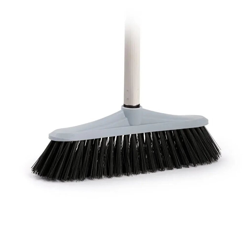 Щетка для пола "Комфорт" с металлическим черенком и пластиковой основой, жесткая радиальная щетина