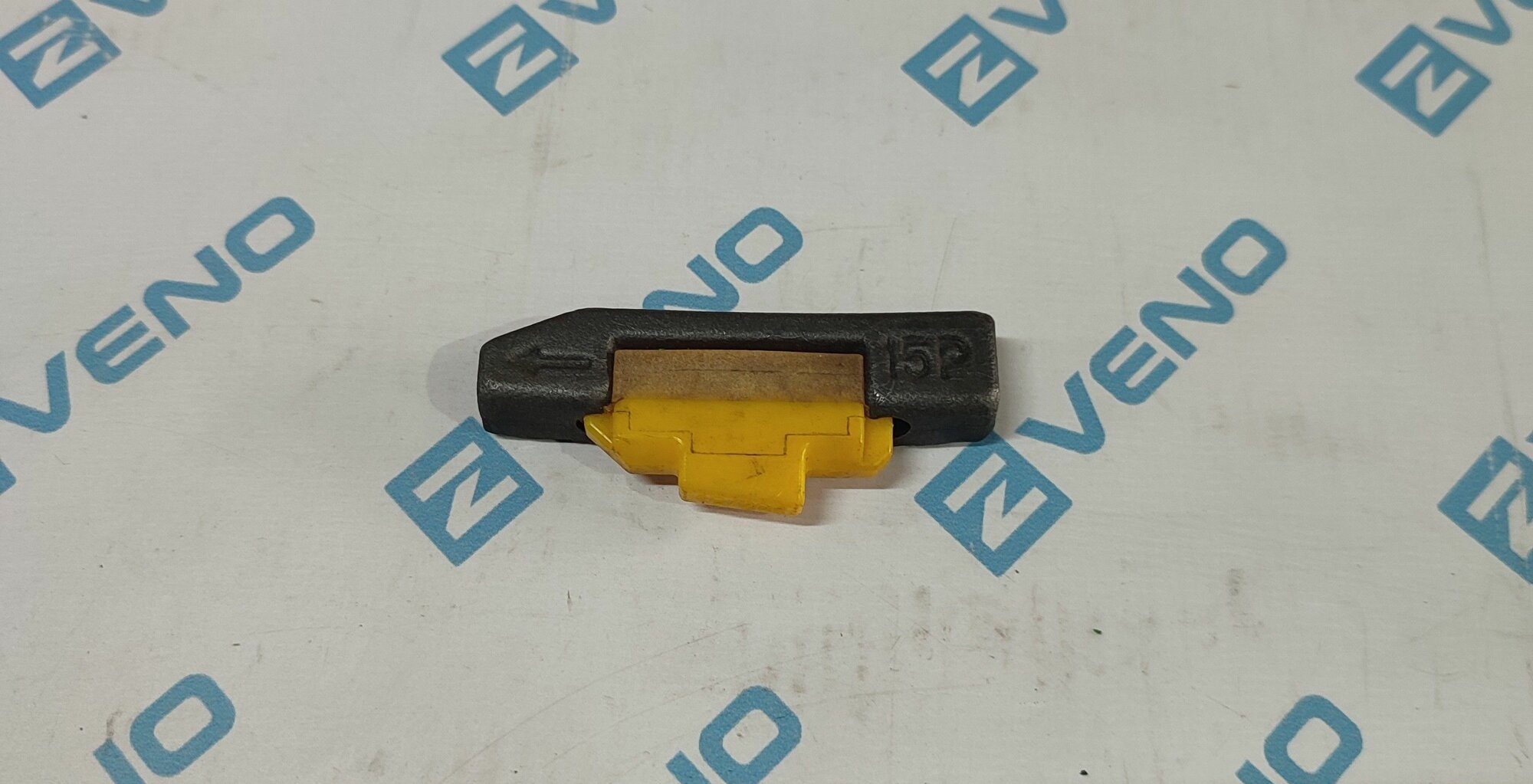 Палец и стопор коронки 15P, 11417145 Aili для экскаватора VOLVO ECR145 и погрузчика L110/120