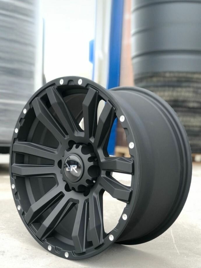 Диски автомобильные RR CSS8510 16*8,0 6*139,7 ET10 110,5 BLK-R/M