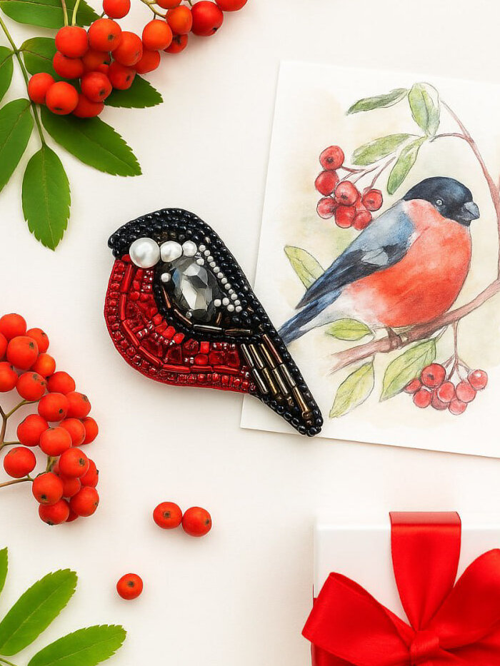 Брошь, стразы, кристалл