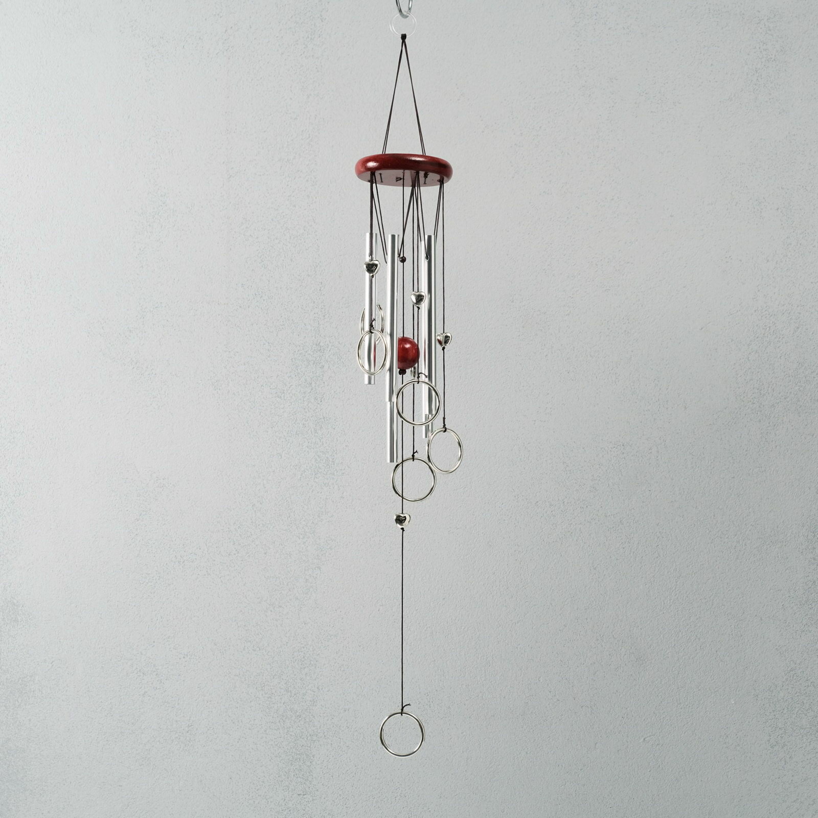 Музыка ветра "Кольца с сердечками", металл, 5 трубок, 68 см, вид: декор на дверь