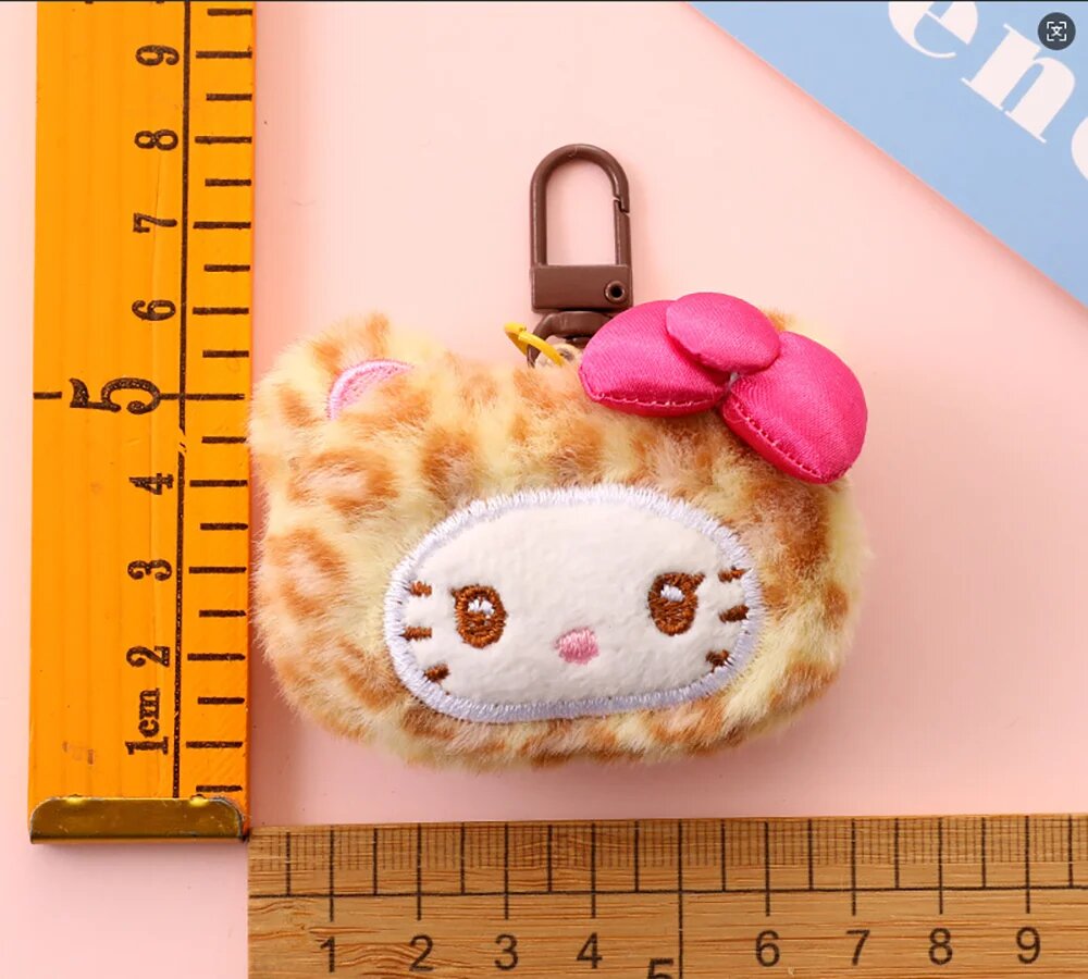 MINISO Плюшевый брелок Hello Kitty 3