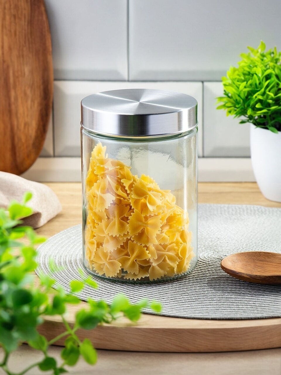 Банка для круп, для хранения сыпучих продуктов 1.1 л, Классика