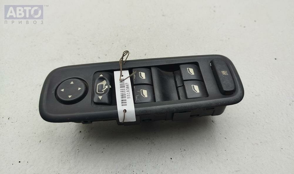 Блок кнопок управления стеклоподъемниками Peugeot 807