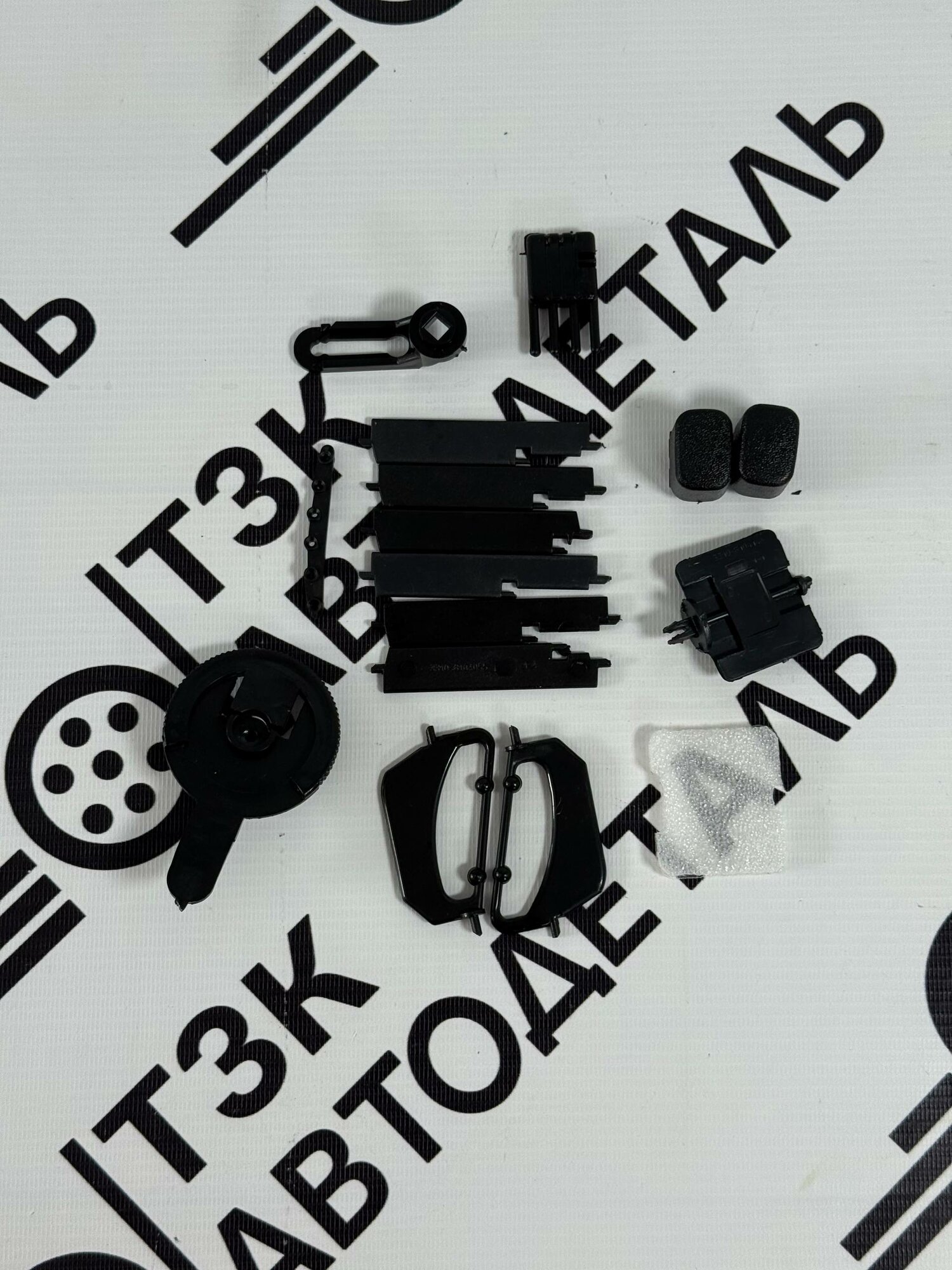 Ремкомплект дефлектора для а/м газель (левый)