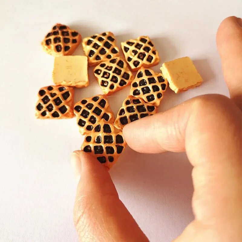 Миниатюрная еда из канифоли для кукольного домика 8 шт. 8 pieces