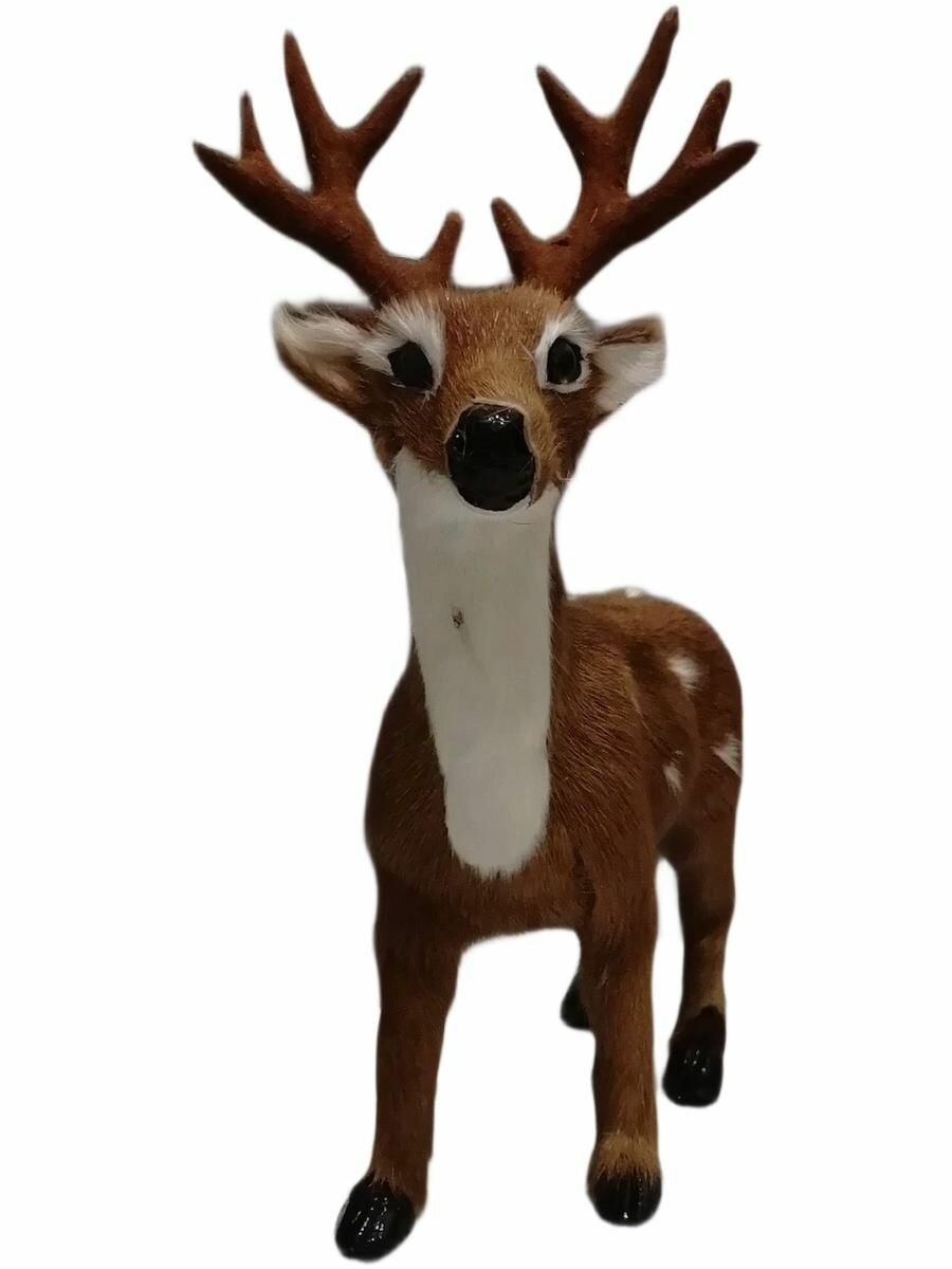 Олень с рогами из натурального меха. Как живой!