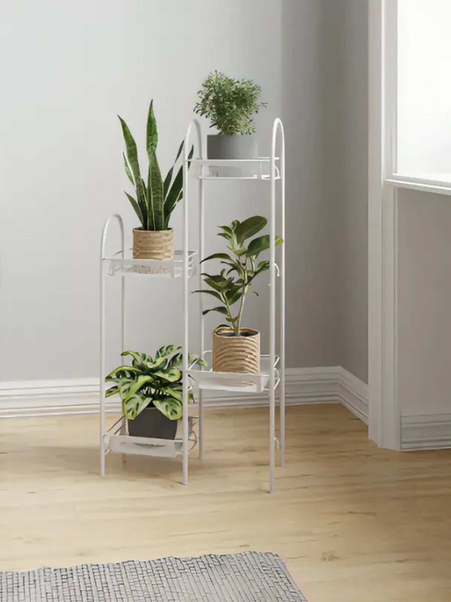 Металлическая подставка для цветов и растений