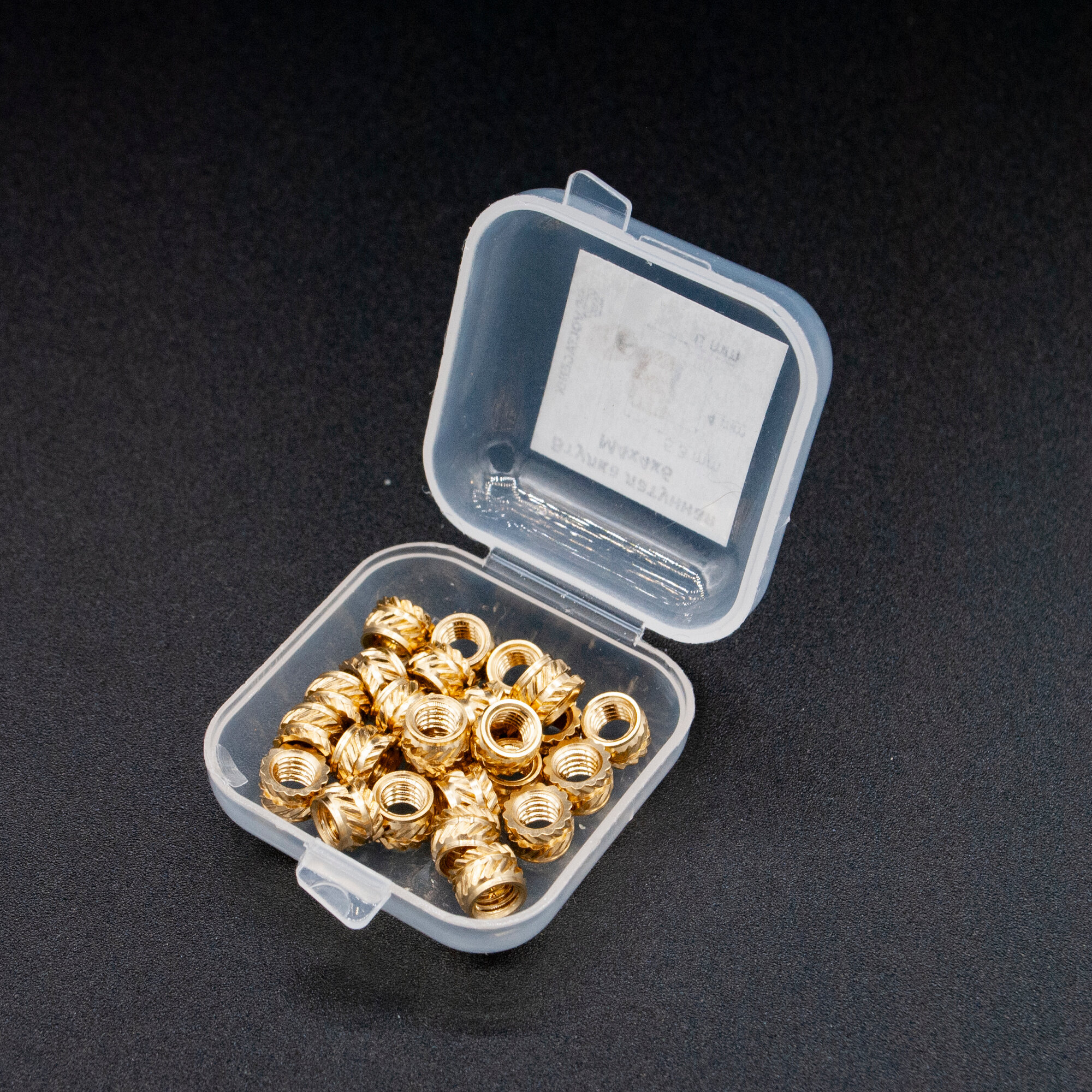 Втулка резьбовая латунная закладная, вплавляемая М4х4х6 (10 штук)