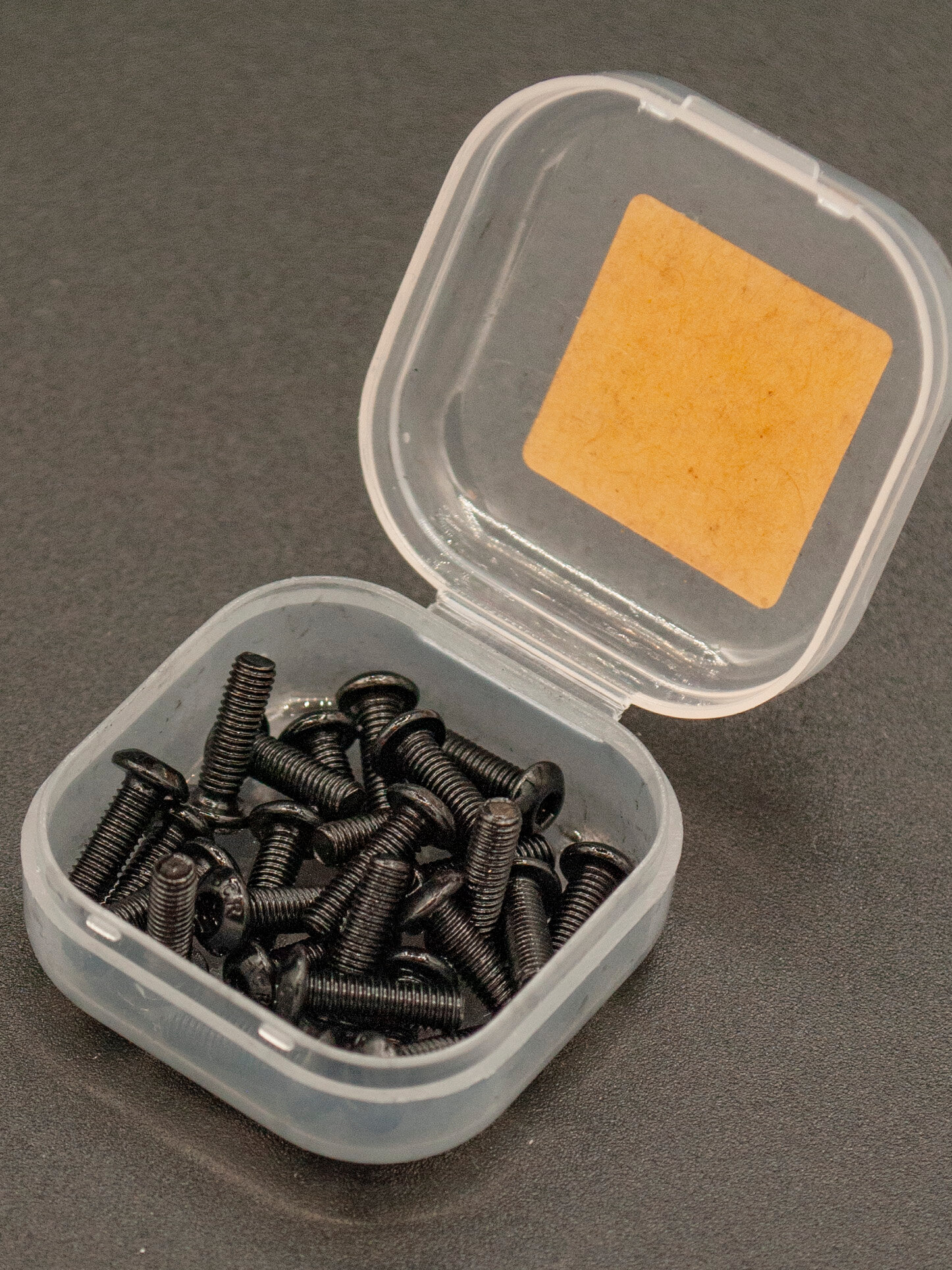 Винт ISO7380, М3х10, окс. 10.9