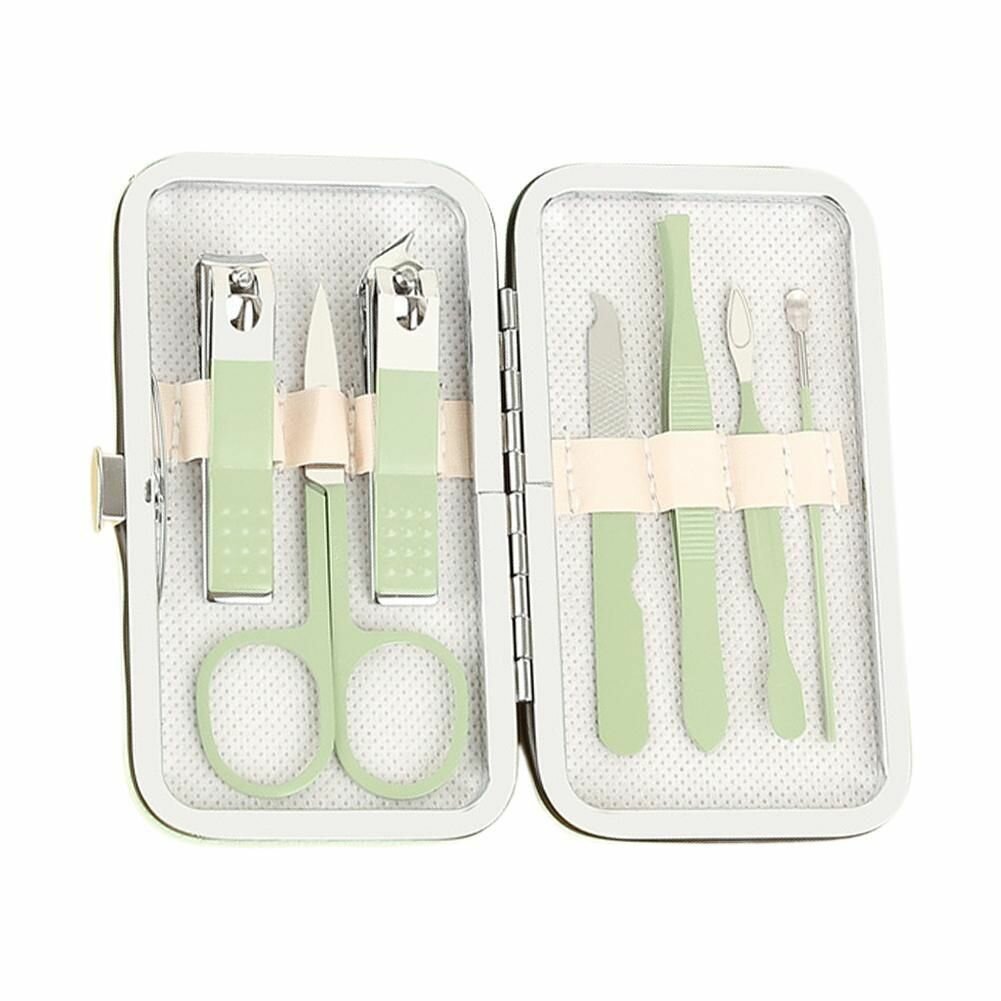 Маникюрный и педикюрный набор из 7 предметов в чехле Набор для маникюра педикюра
