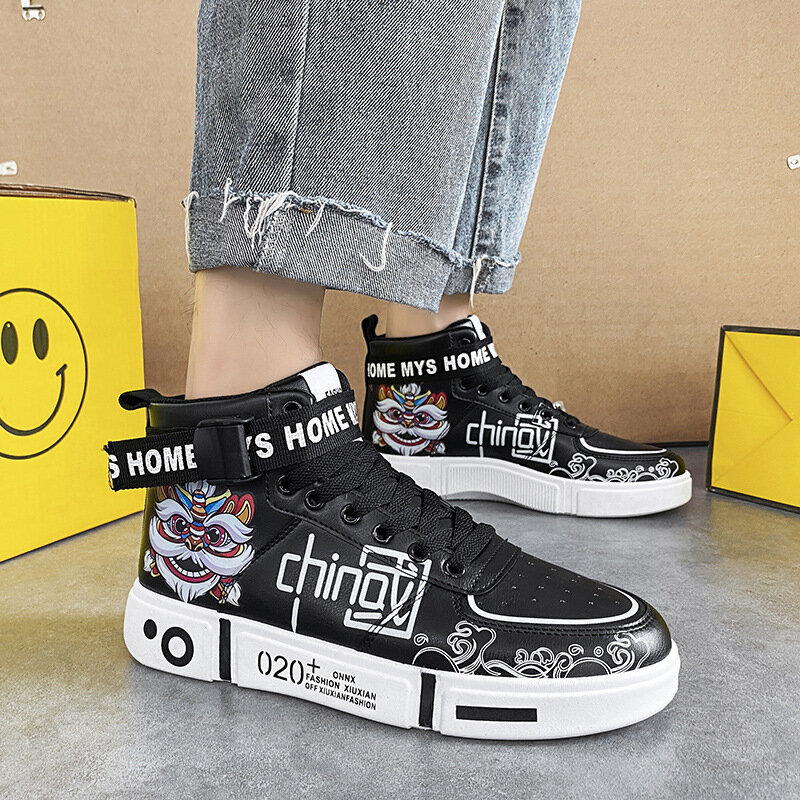 Мультяшная пара кроссовок