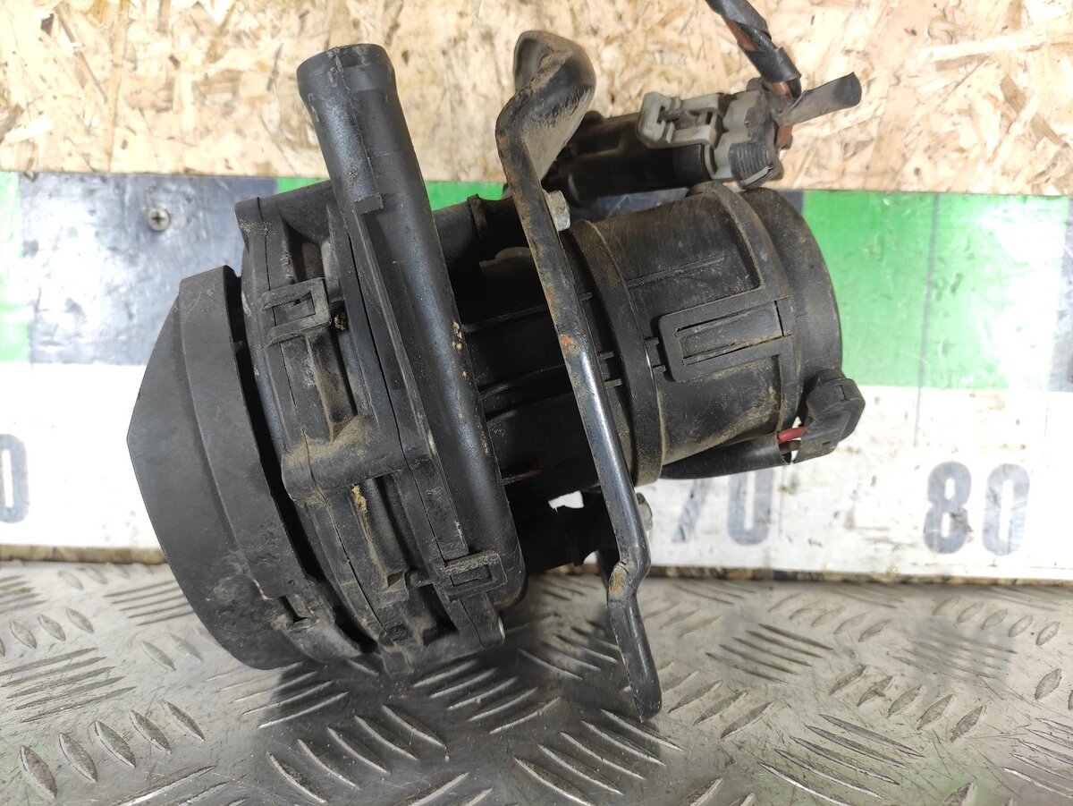 Насос воздушный OPEL Vectra B 90530018