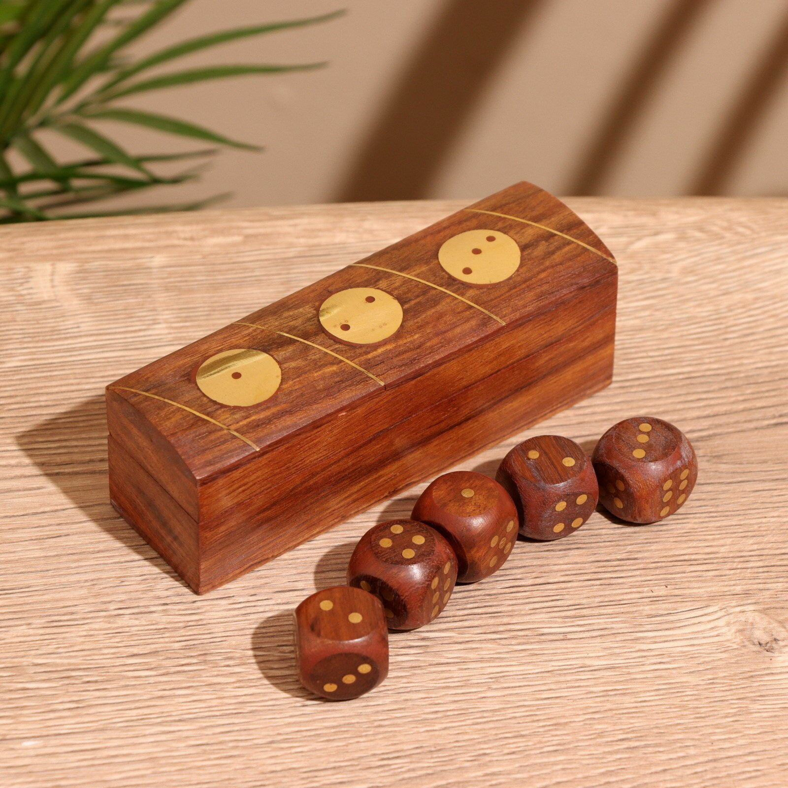 Игра настольная "Кубики", 12.5x4x4 см, дерево шишам, цвет: золотистый