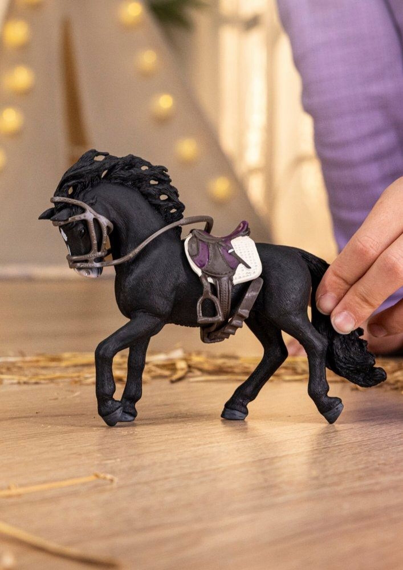 Фигурки Schleich Horse Club - Жеребец Pura Raza Espanola с седлом - Шляйх Лошади 42707