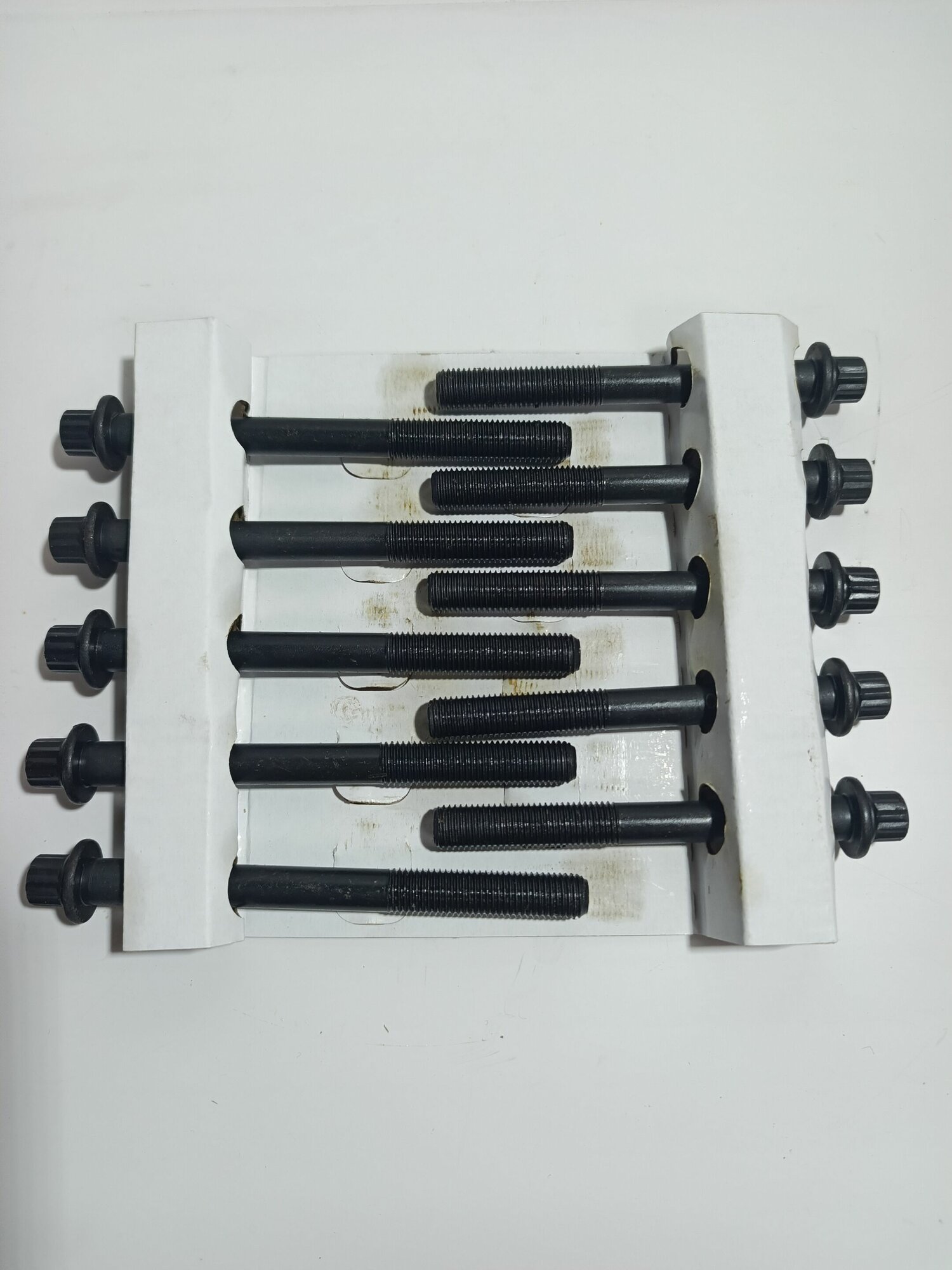 Болт ГБЦ (комплект) KIMIKO Lifan Celliya [1.5 16V CVT седан] LF479Q11003012A13AKM