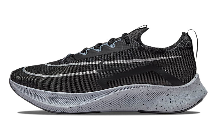 Кроссовки Zoom Fly 4
