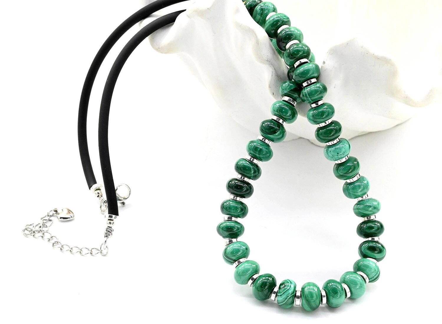 Колье, малахит