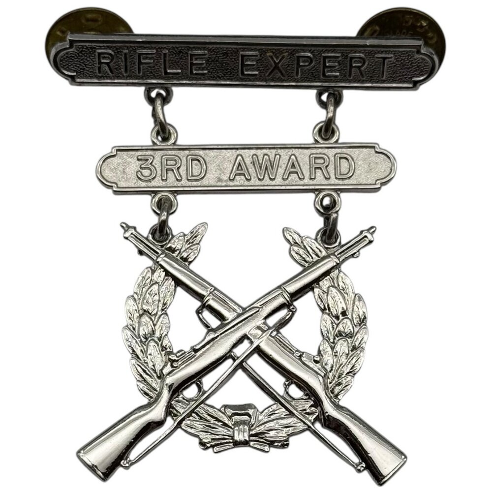 Знак "Эксперт по стрельбе из винтовки. Корпус морской пехоты" США 2001-2010 (трехкратный)