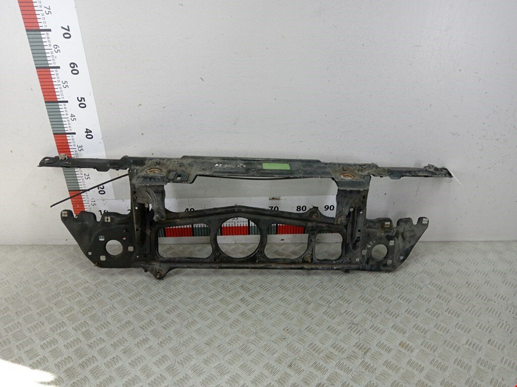 Панель передняя (передняя монтажная панель рамка передняя телевизор) BMW 5-Series (E39) 51718159610 арт. 2248714