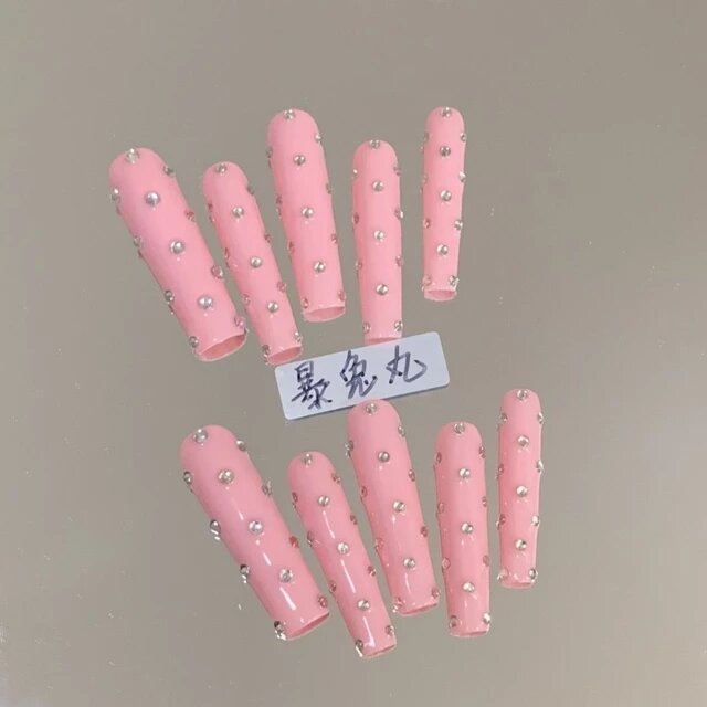 Набор из 10 горячих длинных заостренных ногтей ручной работы в форме гроба, полностью покрывающих ногти, накладные ногти Sanrio KT с металлической цепочкой и сверкающими бриллиантами в виде цветка, Размер: М-16-12-13-12-10