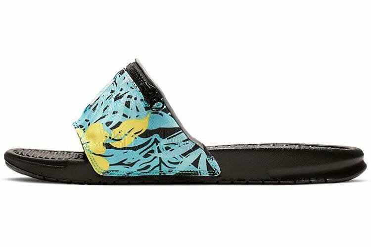 Шлёпанцы Nike Benassi