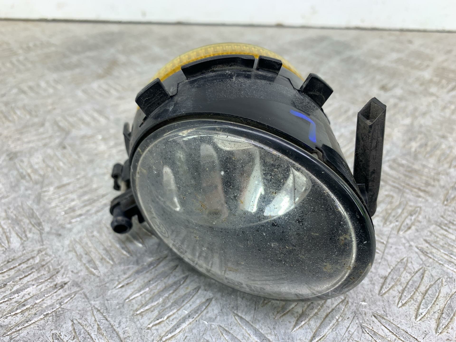 Фара противотуманная левая SEAT Altea рест. 5P 2012 16860801L