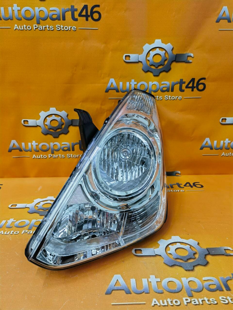 Фара передняя левая Хёндай Старекс H1 HYUNDAI H-1STAREX 2008-. Аналог