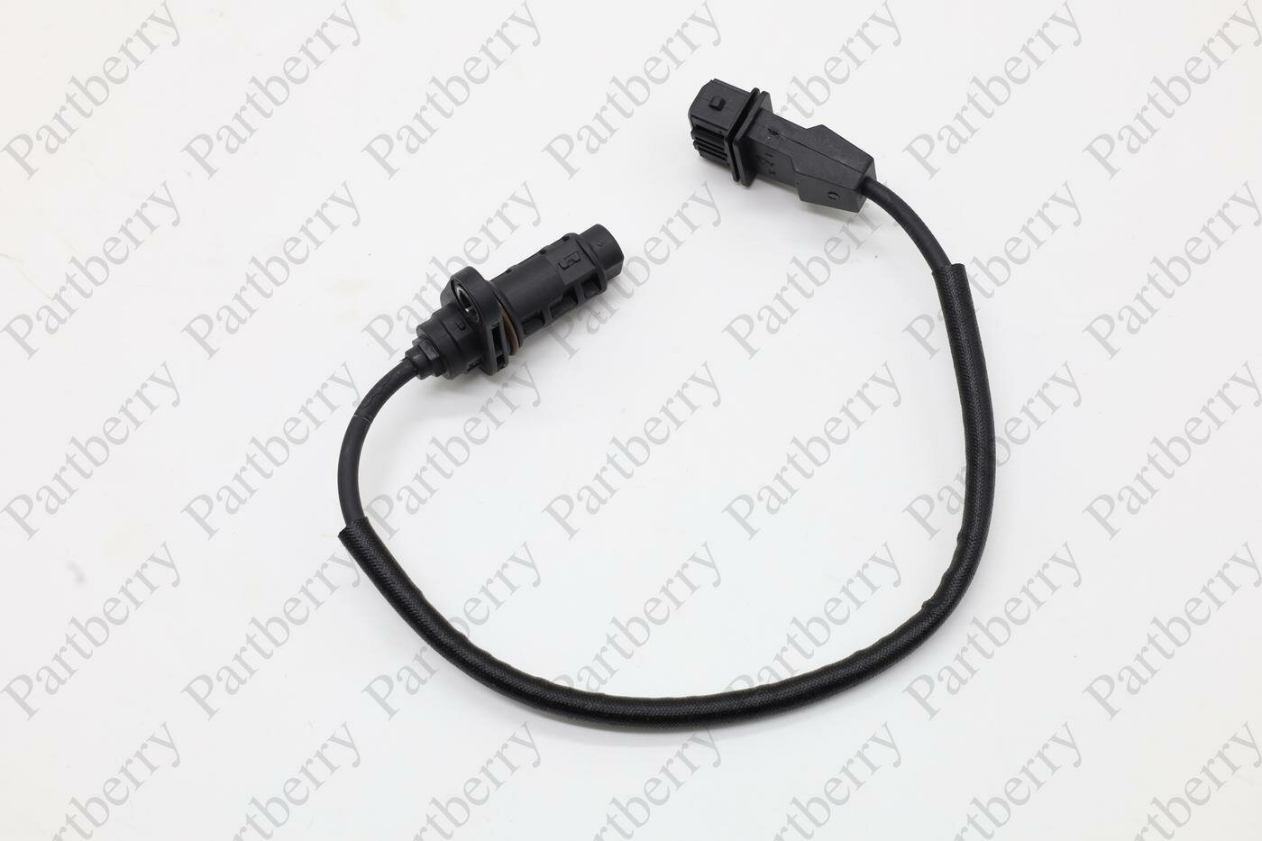 Датчик положения коленвала PARTBERRY PB1121174 для HYUNDAI / KIA 3918025300, HYUNDAI / KIA 3918025200.