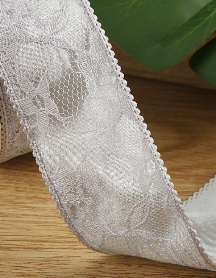 Лента кружевная с атласом 4 см (3м)