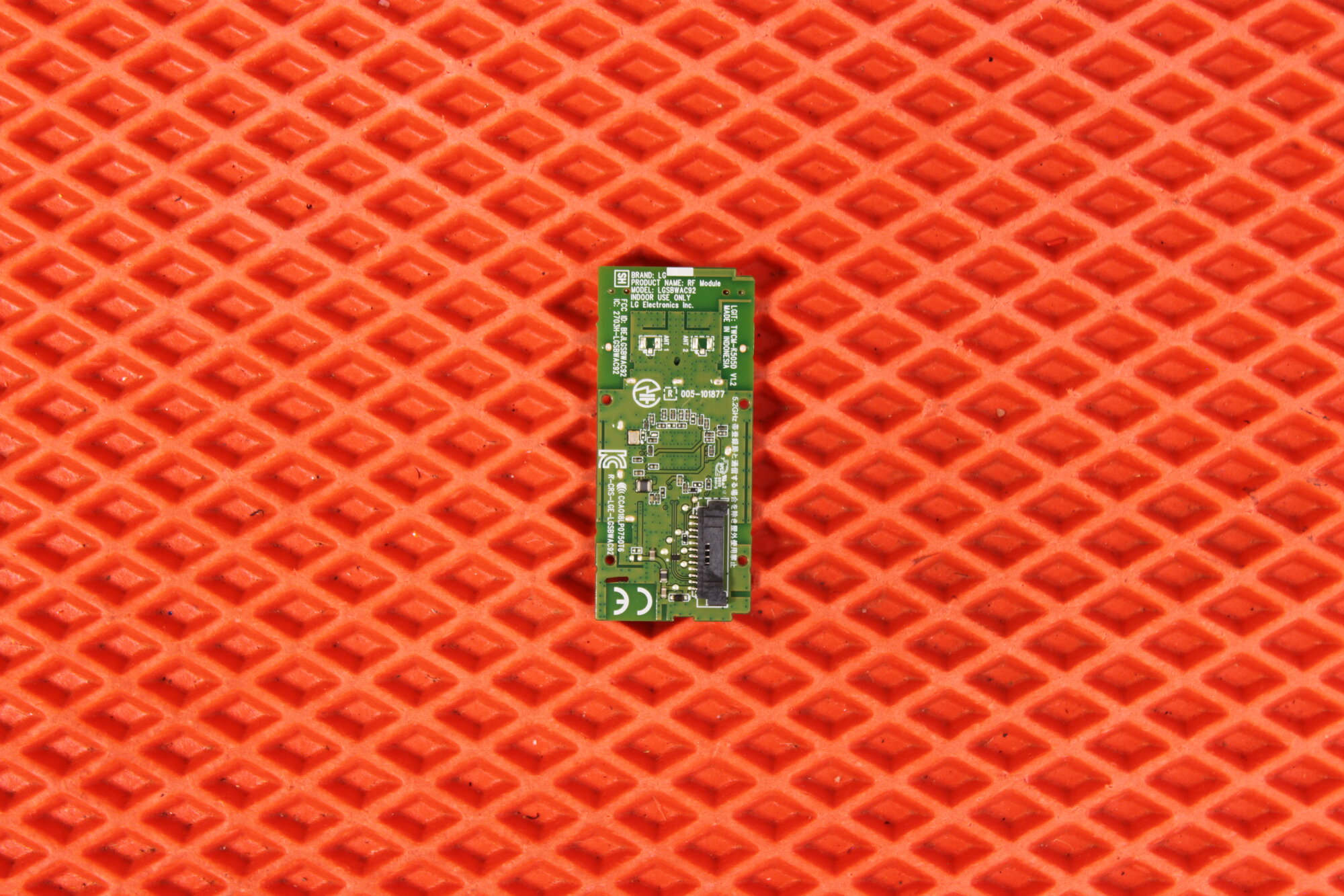 Модуль (WI-FI) LGSBWAC92 для телевизора LG 32LM6380PLC в надёжной упаковке