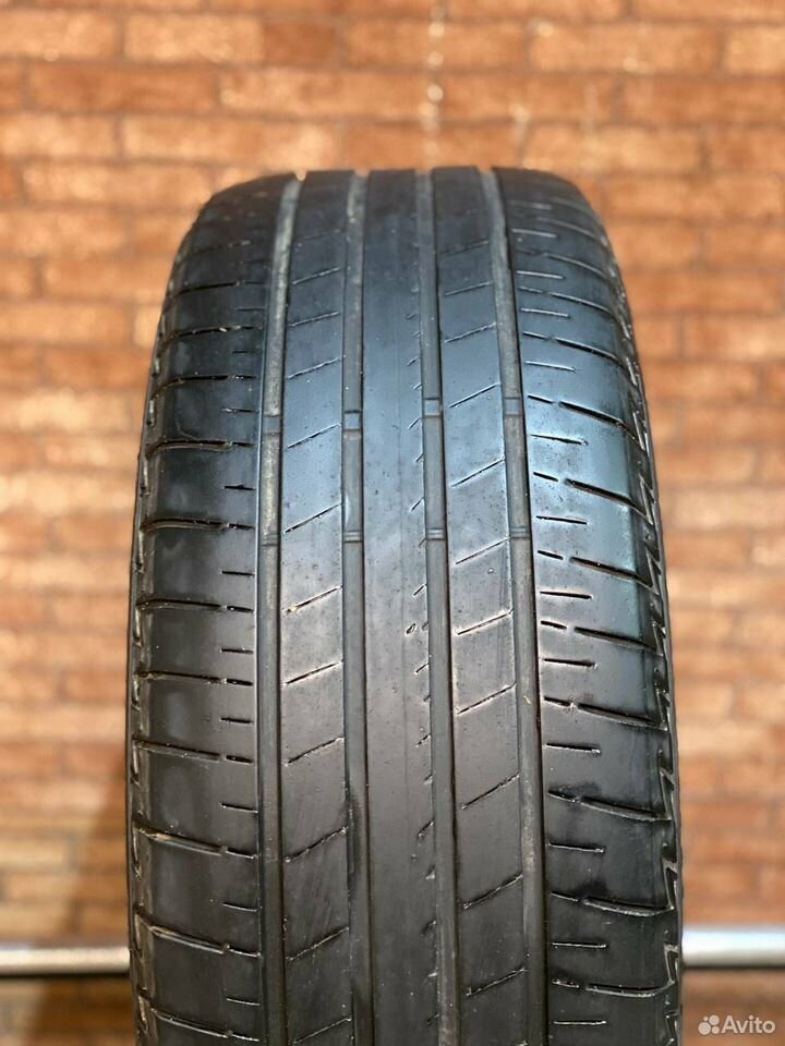 Bridgestone Turanza T005A 225/55 R17