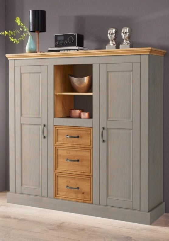 Комод из массива сосны Сэльма 9. Ширина 130 см. Высота 130 см.