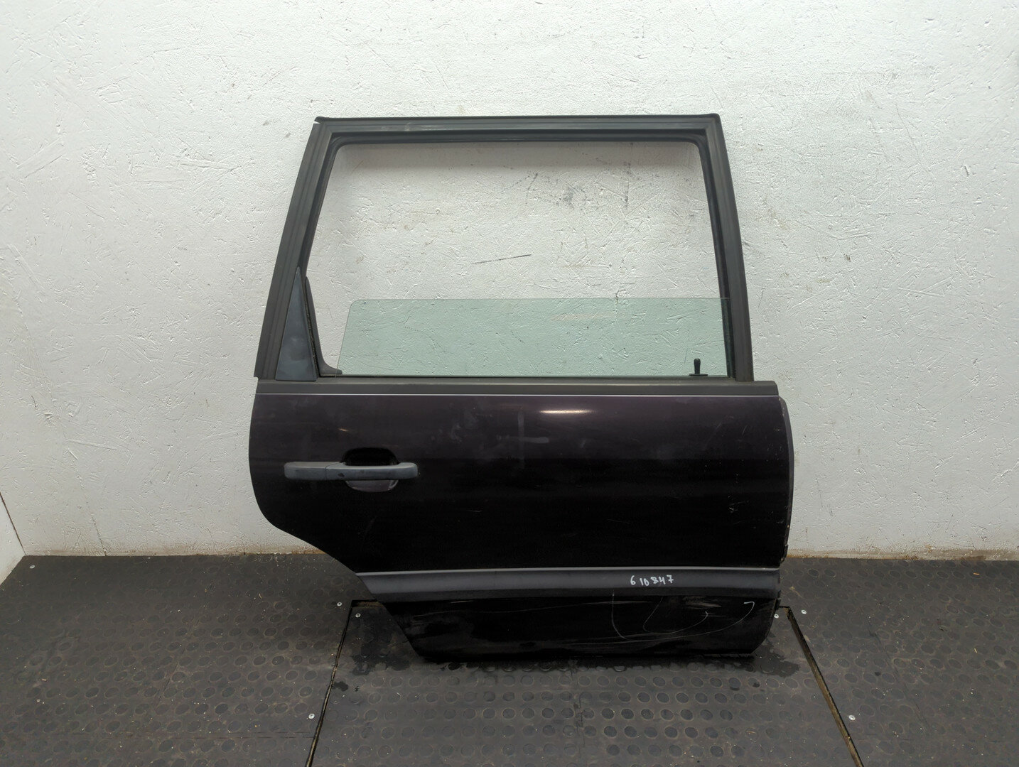 Дверь боковая (легковая) правая задняя Volkswagen Passat 4 Б/У
