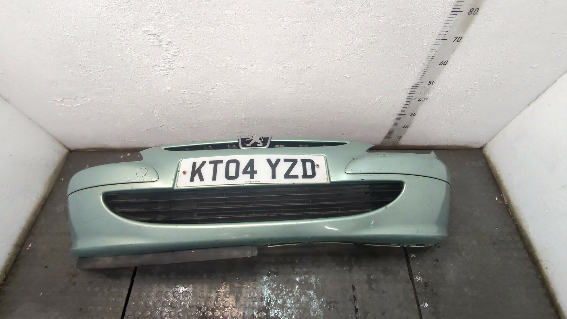 Бампер передний Peugeot 307 Б/У