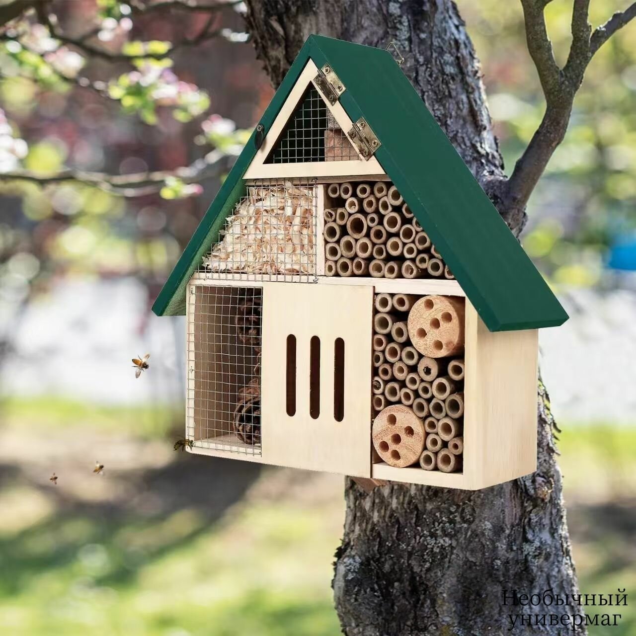 Эксклюзивный отель для насекомых Bug House, габариты 24,1 на 8,1 на 29,2 см