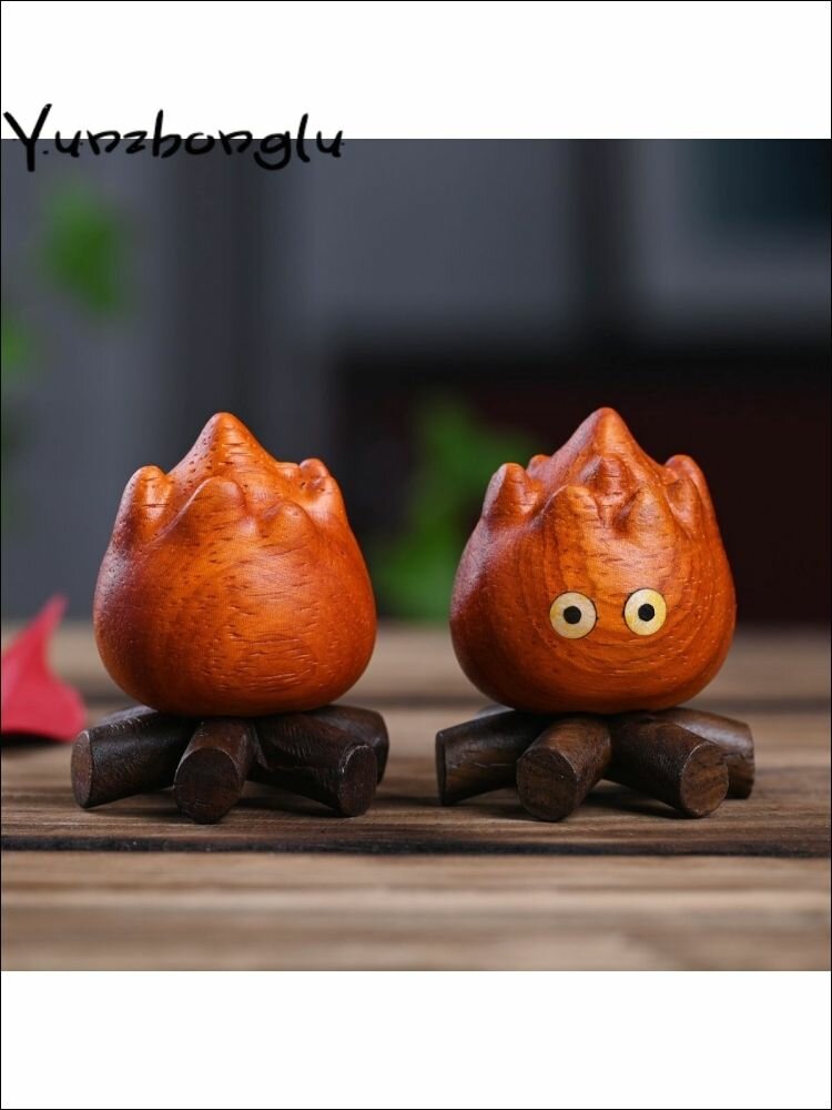 Маленькая статуя