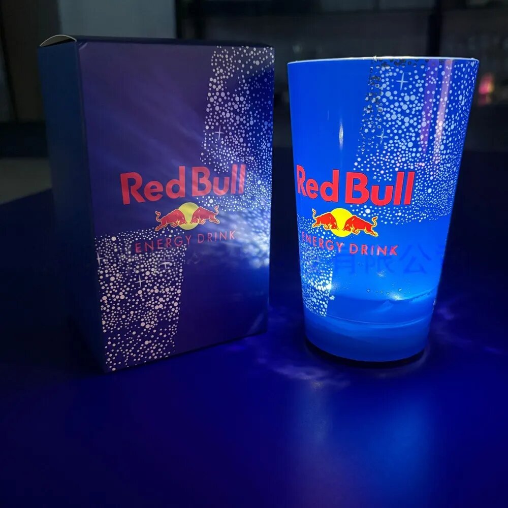 Red Bull Светящаяся кружка, 430 мл, 1 шт. Для напитков из пищевого пластика