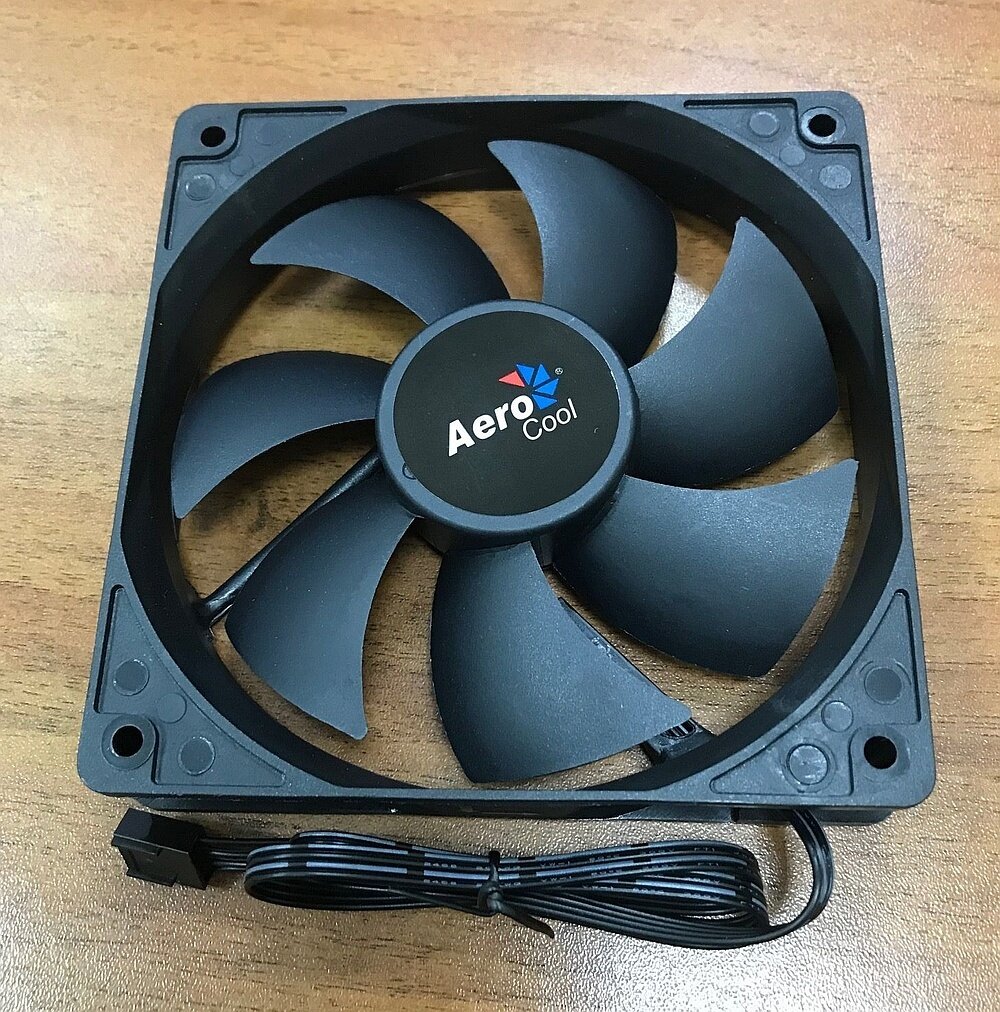 Вентилятор 120x120x25 AeroCool Force 12 PWM, 500-1500об/мин, для корпуса ПК