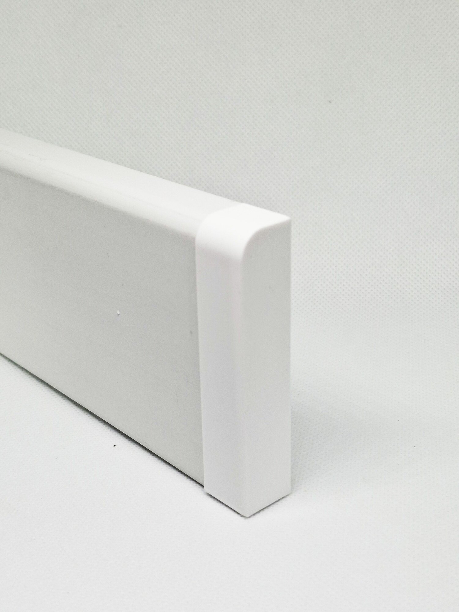 Заглушка торцевая для плинтуса 70x15мм (R5.5) - 2шт.