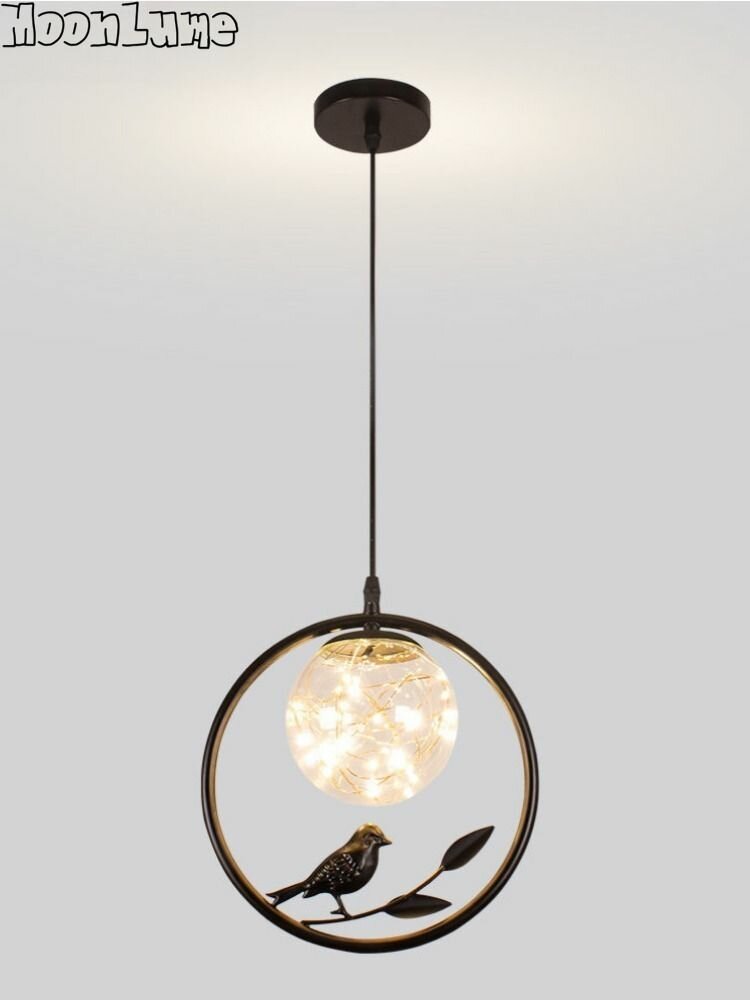 Круглая люстра с декором в виде птиц