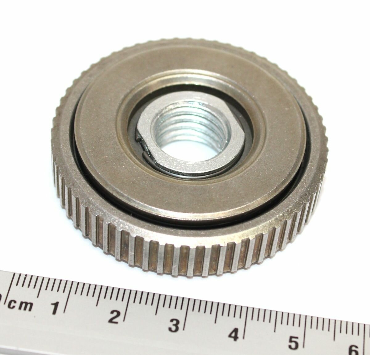 Гайка зажима диска УШМ самозажимная для всех моделей (в упаковке Bosch)