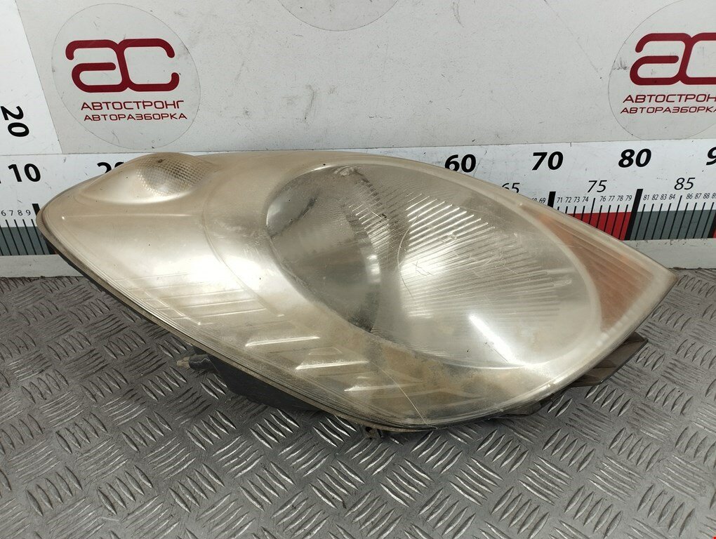 Фара правая Nissan Note (E11) 260109U000 арт. 2215770