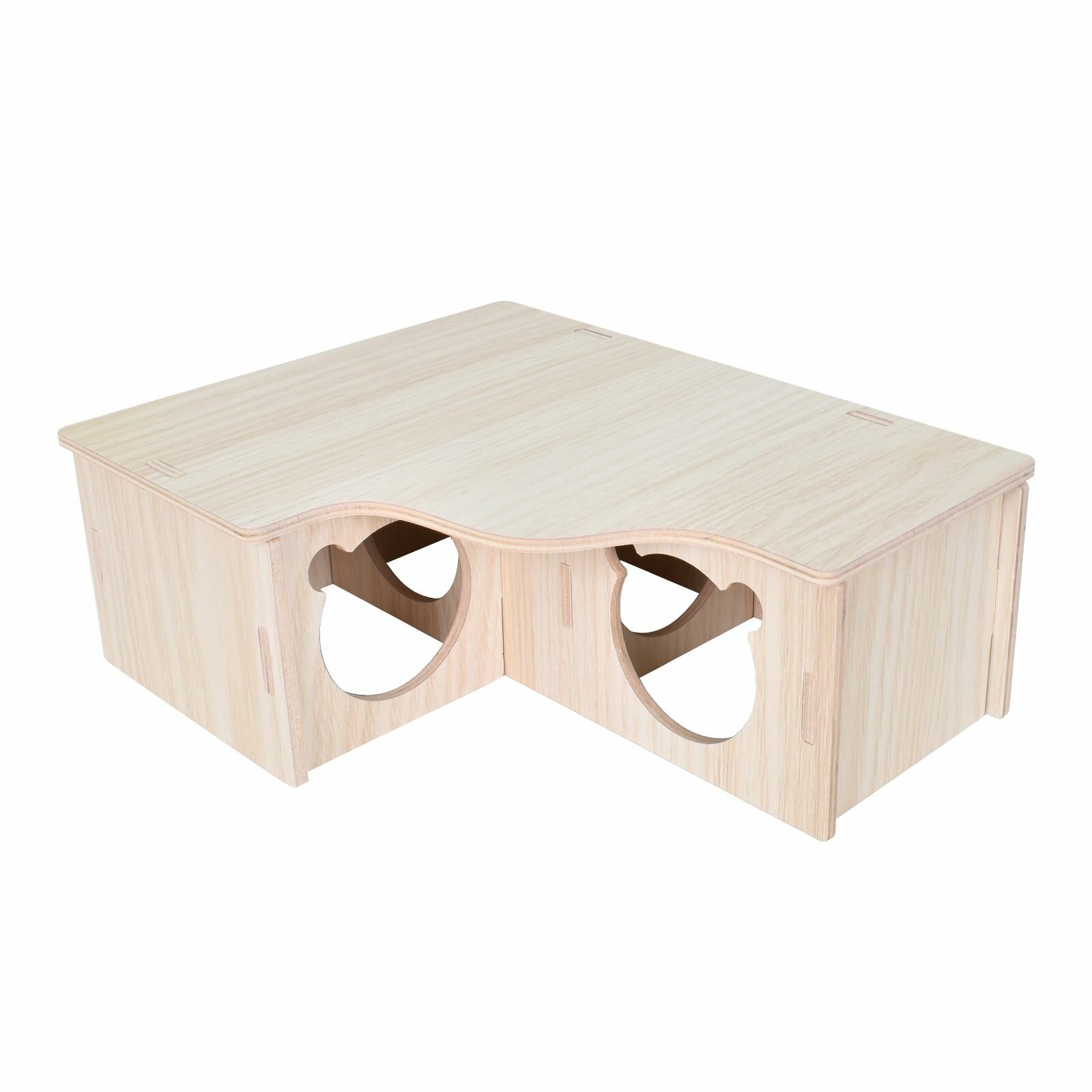 Деревянный домик для хомяка