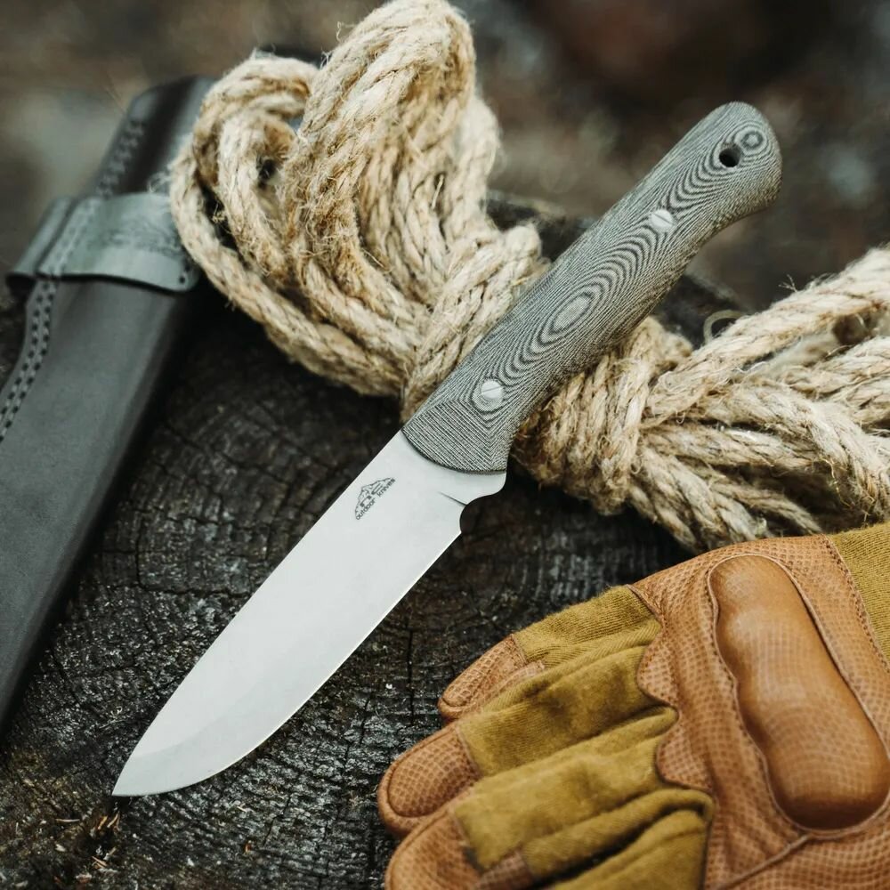 Нож туристический Forester AUS10 Micarta с ножнами из кожи