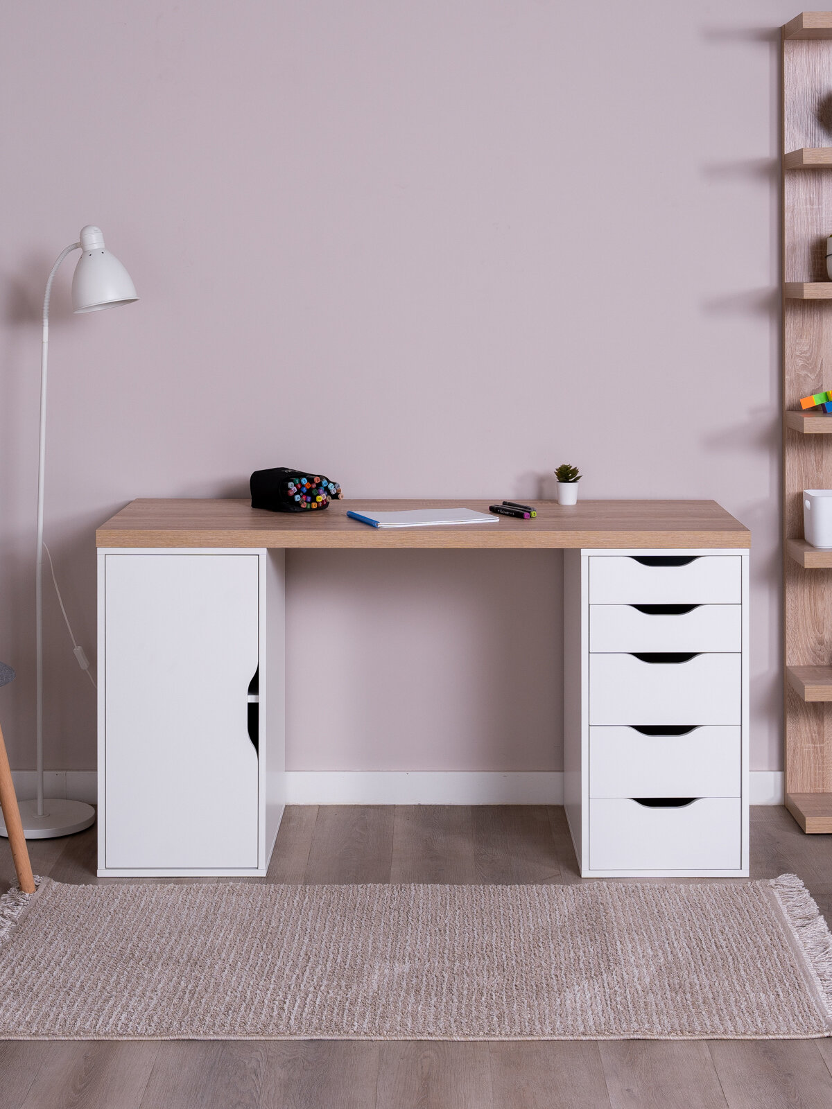 Стол письменный ГУД лакк Ингар с дверцей и 5 ящиками, 140x75x55, белый, столешница: дуб беленый