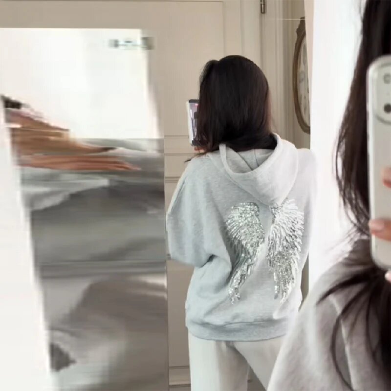 Толстовка спортивная