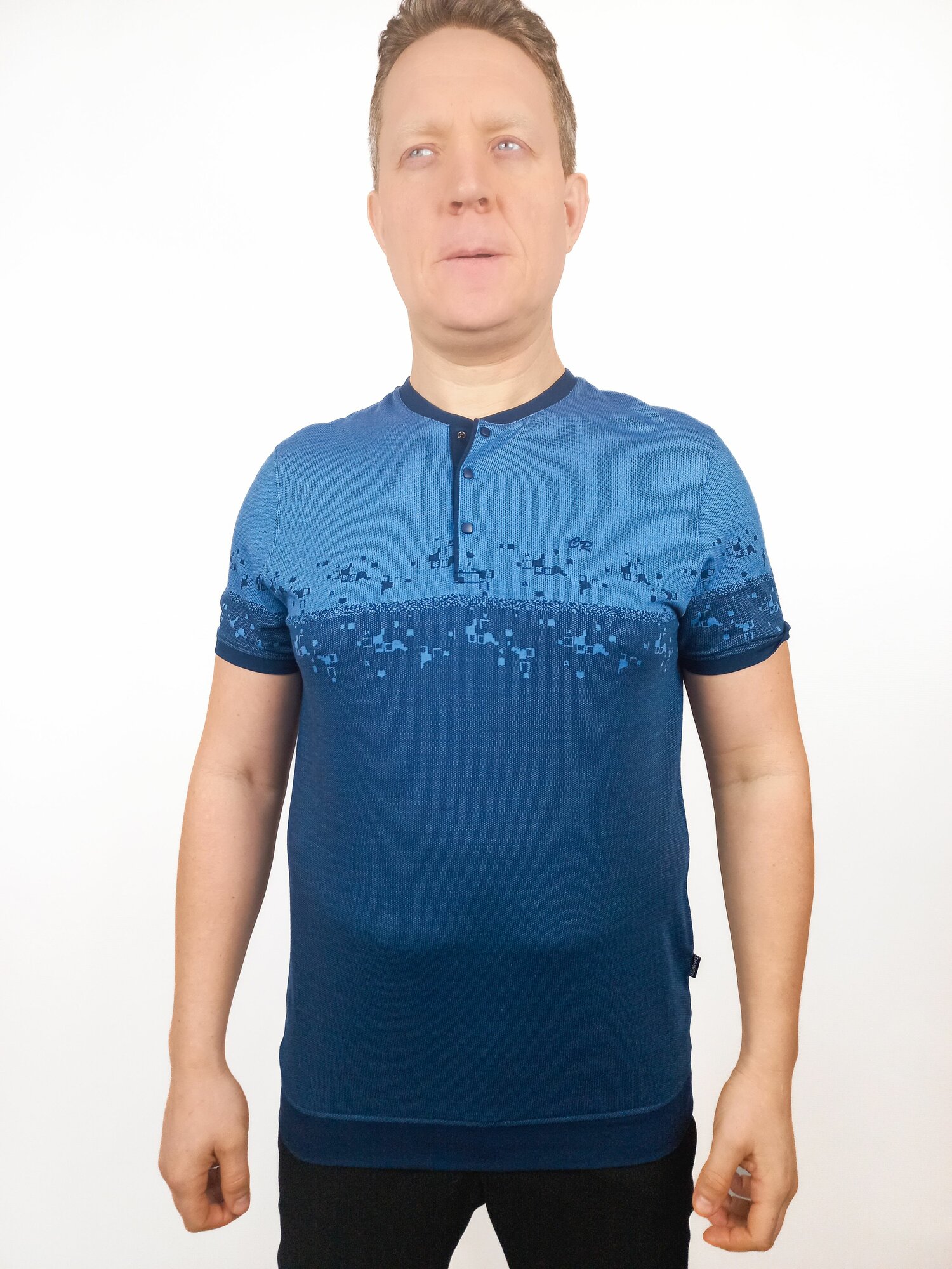 Футболка спортивная