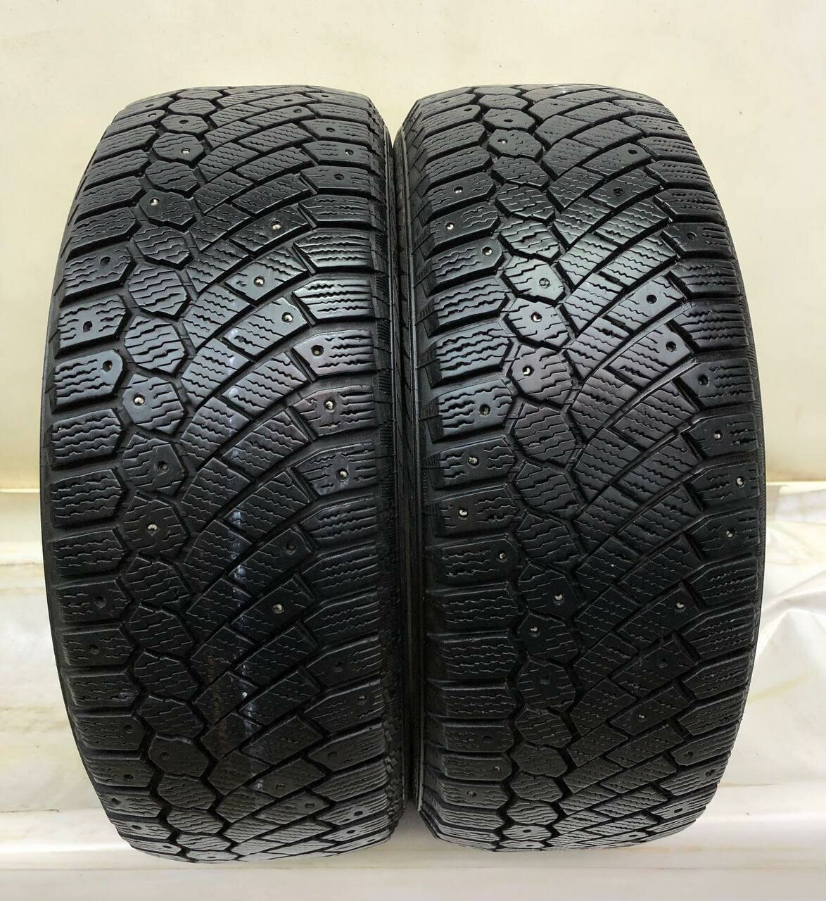 Зимние БУ шины шипованные GISLAVED Nord Frost 200 205/60 R16 20.0% износ PT0005259 GISLAVEDNF20020560R16ZB2017